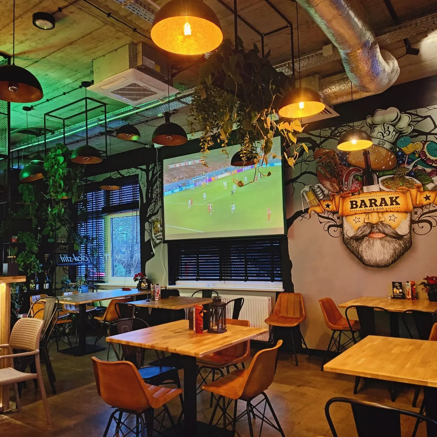 Galeria: Barak restauracja bar Warszawa Wawer Falenica
