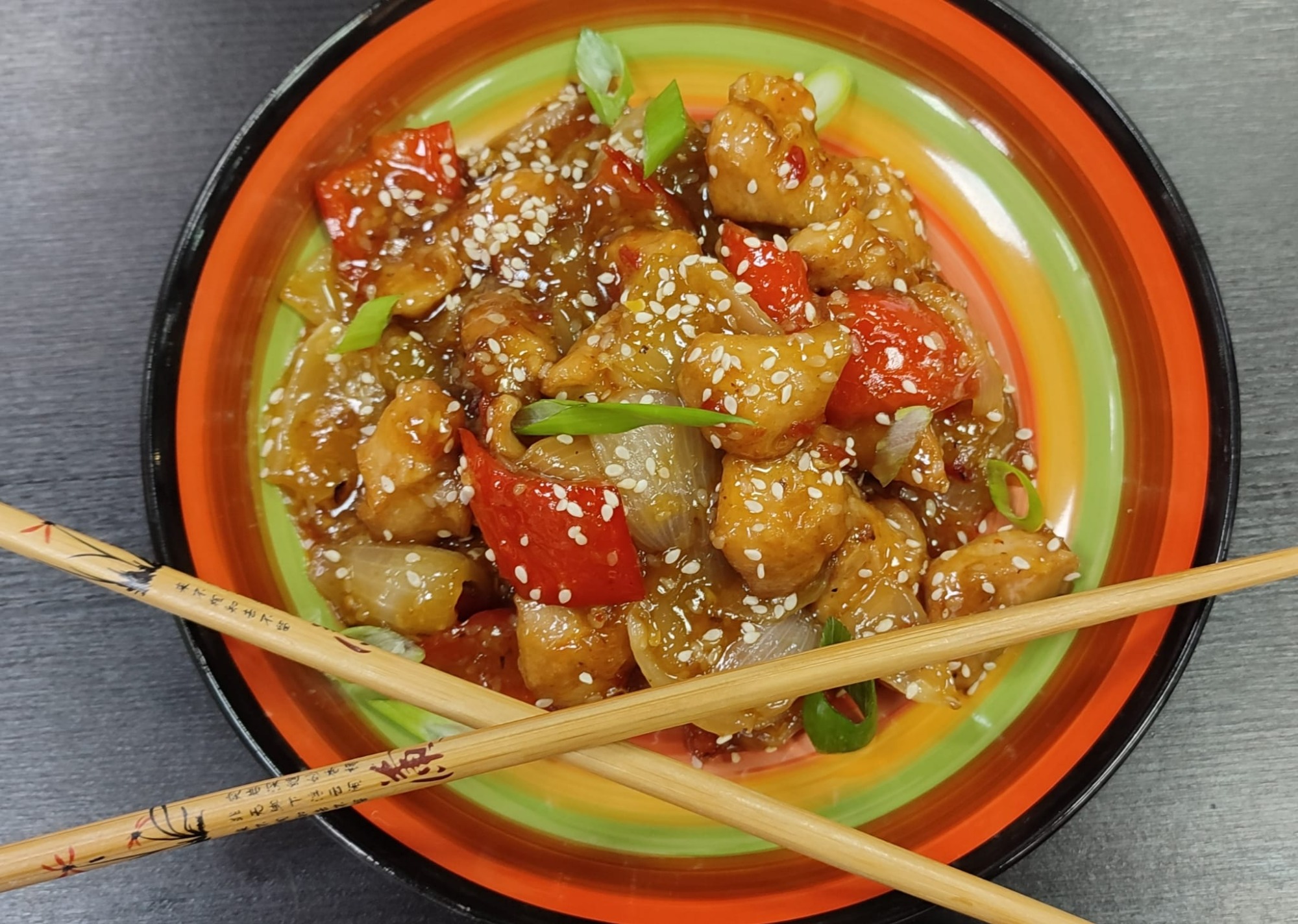 Meniul, comandă și plătește online - Mama Food