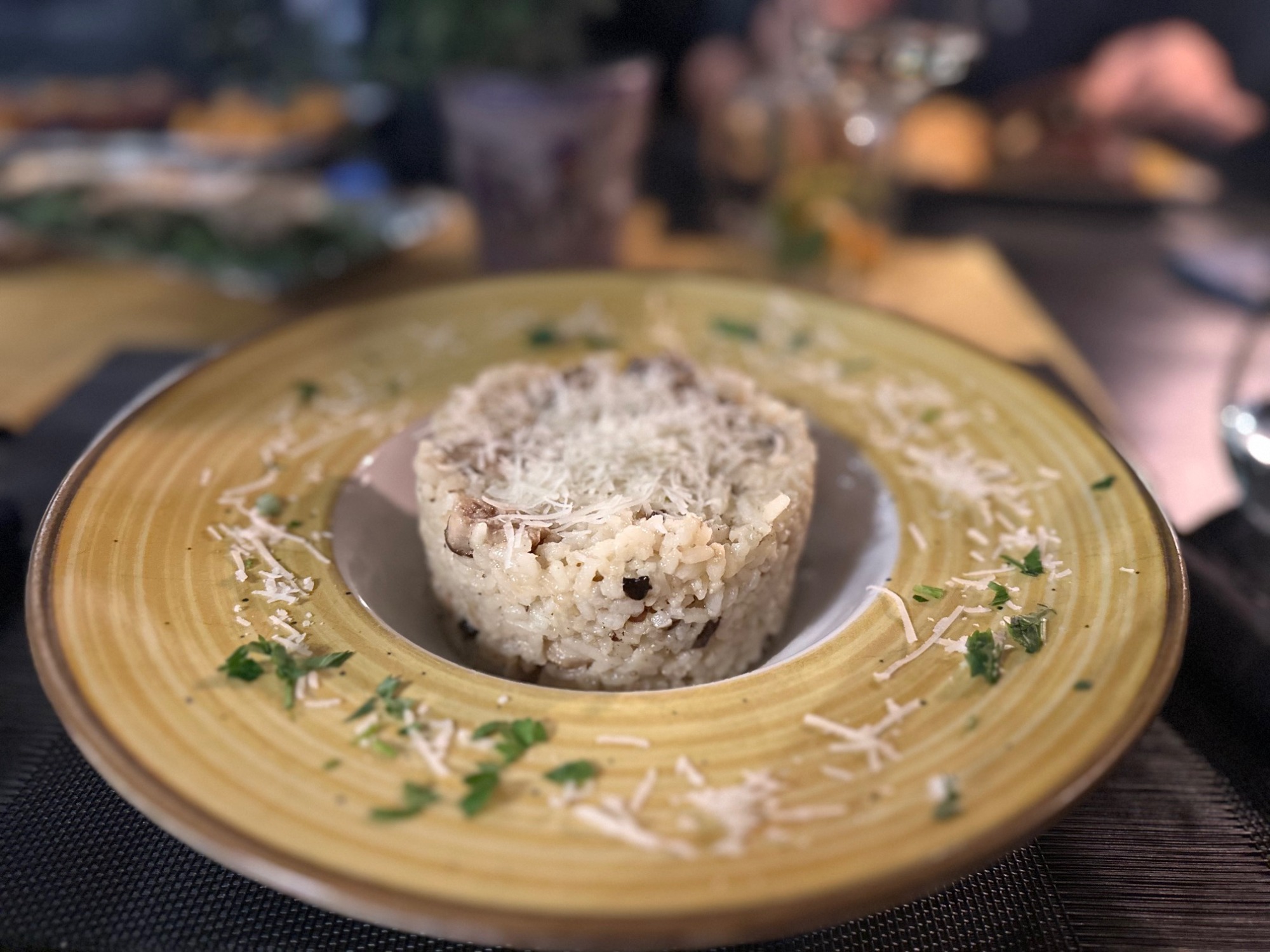 Meniul , comandă și plătește online - Waterloo Taverne Restaurant