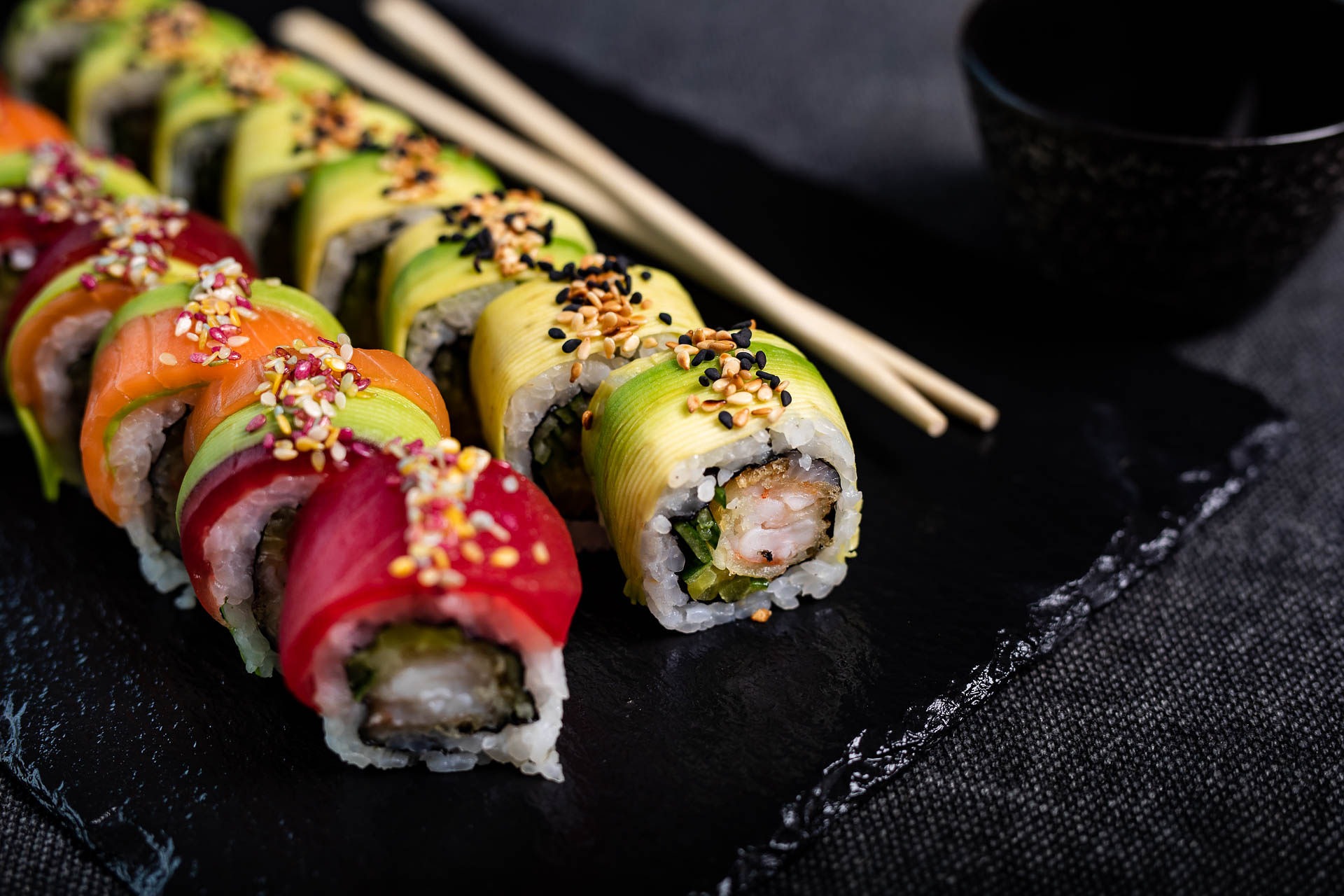 Hoshi Sushi Rzeszów - OFICJALNA STRONA - Zamów online!